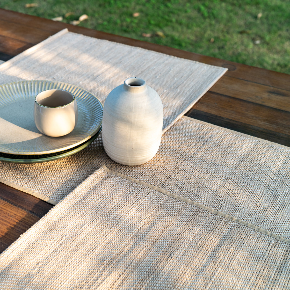 Veni Hand-Woven Placemat (Set of 2) | 108 Knots
